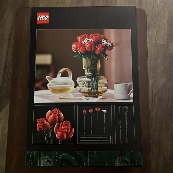 Lego | Accents | Lego 328 Flower Bouquet Of Roses New Released 2024 ...